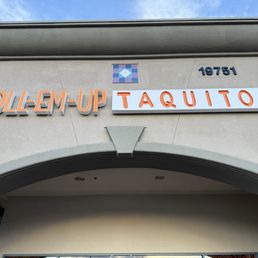 ROLL EM UP TAQUITOS - Updated December 2025 - 112 Photos & 94 Reviews ...