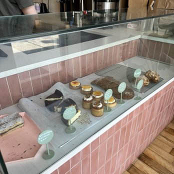 ALLEZ CAFE - Updated February 2025 - 238 Photos & 112 Reviews - 2239 N ...