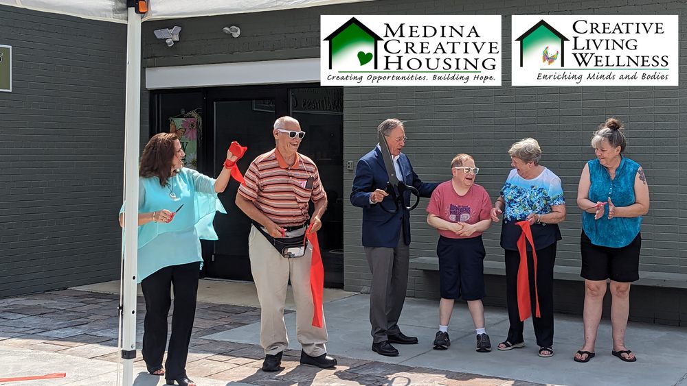 MEDINA CREATIVE HOUSING - Updated December 2025 - 10 Photos - 232 N ...