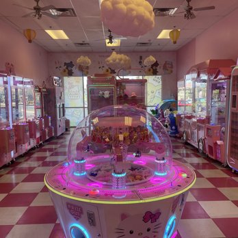 PINK WA WA - Updated June 2024 - 284 Photos & 153 Reviews - 7835 S ...