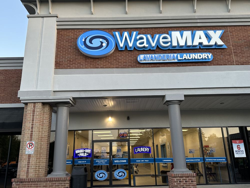 WAVEMAX LAUNDRY - Updated August 2024 - 16 Photos - 270 Cobb Pkwy S ...