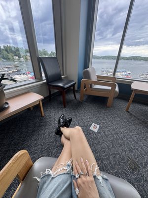 MAHOPAC PUBLIC LIBRARY - Updated December 2025 - 16 Photos & 10 Reviews ...