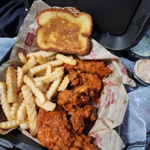 HUEY MAGOO’S CHICKEN TENDERS - 18 Photos - 7206 W McNab Rd, North ...