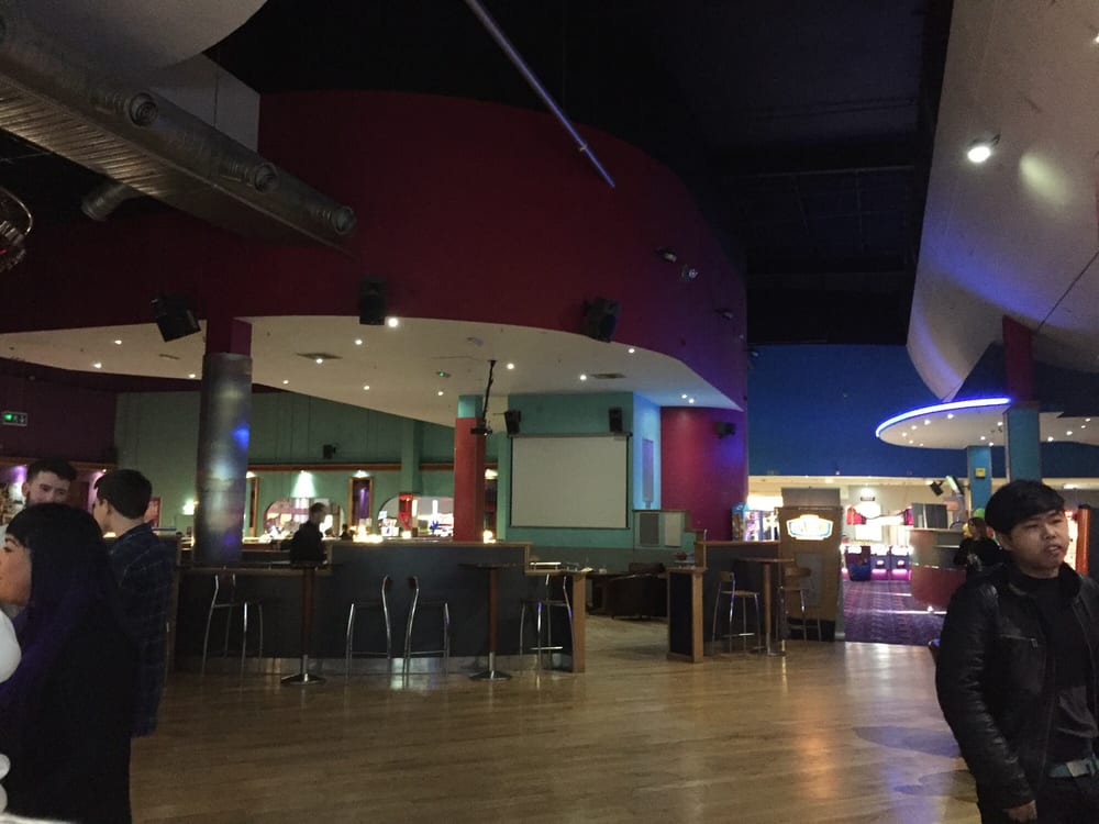 BOWLPLEX - Updated December 2024 - Gunwharf Quays, Portsmouth, United ...