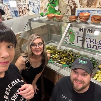 HYMIE’S DELICATESSEN - Updated January 2026 - 452 Photos & 446 Reviews ...