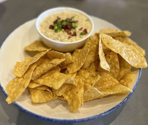 MOUNTAIN PASS SPORTS BAR - Updated October 2024 - 321 Photos & 170 ...