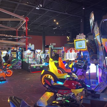 PINSTACK - 356 Photos & 731 Reviews - 6205 Dallas Pkwy, Plano, Texas ...