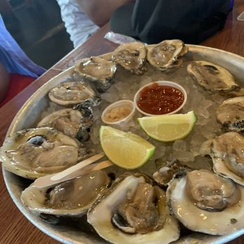 HALF SHELL RAW BAR - Updated August 2025 - 1343 Photos & 1054 Reviews ...