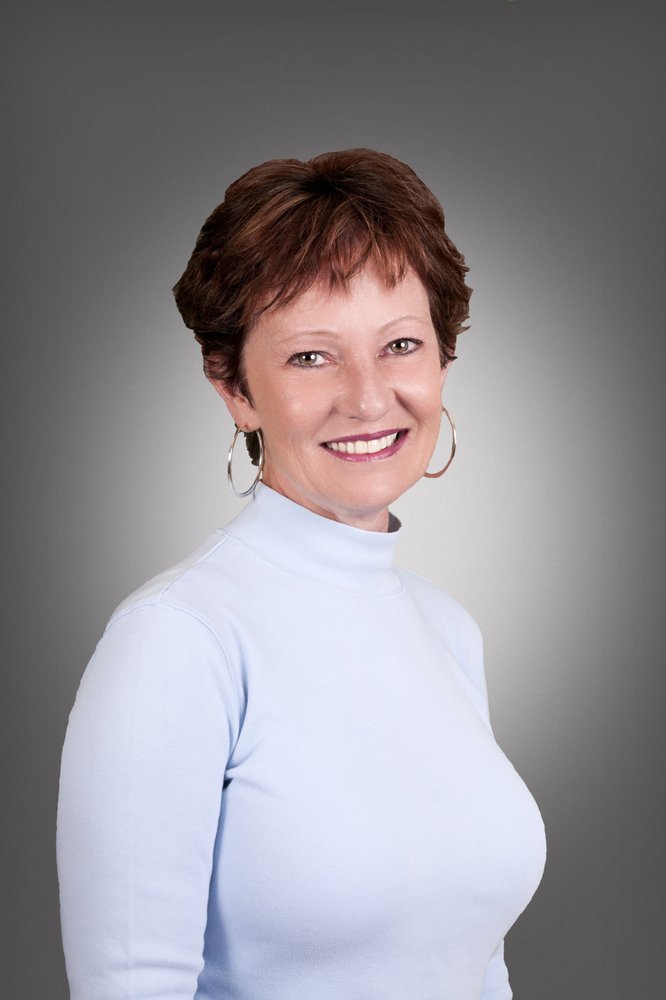 VICKI VAIL - FERRARI-LUND REAL ESTATE - Updated September 2024 - 25 ...