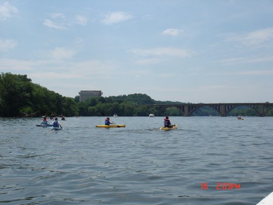 THOMPSON BOAT CENTER - Updated October 2025 - 144 Photos & 52 Reviews ...