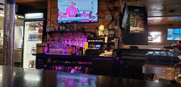 MT. VERNON TAP - Updated December 2025 - 14 Photos & 12 Reviews - 8646 Davis St, Mount Horeb ...
