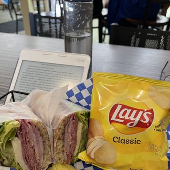 OCEAN STREET CAFE & DELI - Updated October 2025 - 72 Photos & 111 ...