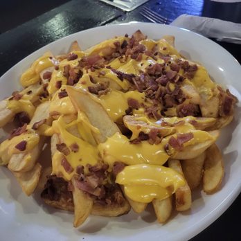 CHEERS BAR & GRILL - Updated January 2026 - 11 Photos & 12 Reviews - 61 ...