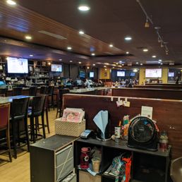 SIDE STREET INN - Updated August 2025 - 5619 Photos & 2449 Reviews ...