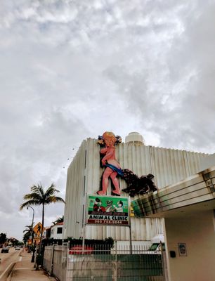 THE COPPERTONE GIRL SIGN - Updated October 2025 - 10 Photos - 7300 ...