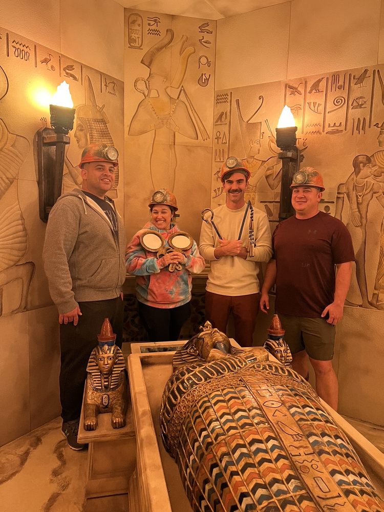 LARA’S LABYRINTH - 10 Photos & 26 Reviews - 2110 Hancock St, San Diego ...