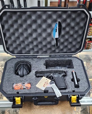 BULLET HOLE INDOOR RANGE - Updated December 2025 - 27 Photos - 1642 ...