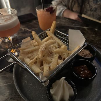 BAR KAMON - Updated May 2025 - 767 Photos & 181 Reviews - 634 14th St ...