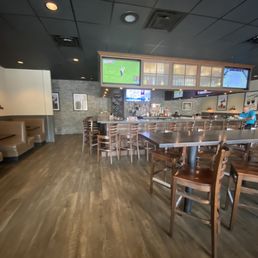 MILTON TAVERN - Updated June 2025 - 81 Photos & 102 Reviews - 13800 Ga ...