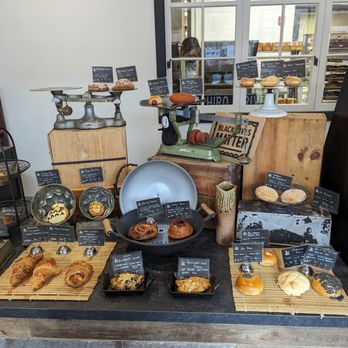 JAPONAISE BAKERY AND CAFE - Updated September 2024 - 645 Photos & 539 ...