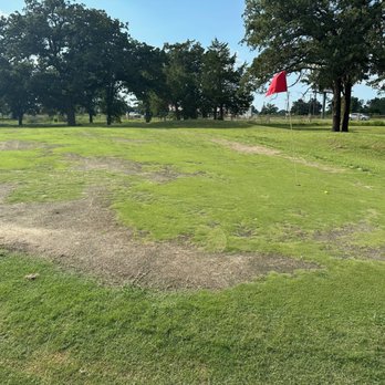 LEGENDARY OAKS GOLF COURSE - Updated December 2025 - 22 Photos & 33 ...