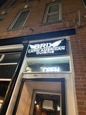 CLANDESTINO - BRIX - Updated October 2025 - 19 Photos - 4112 ...