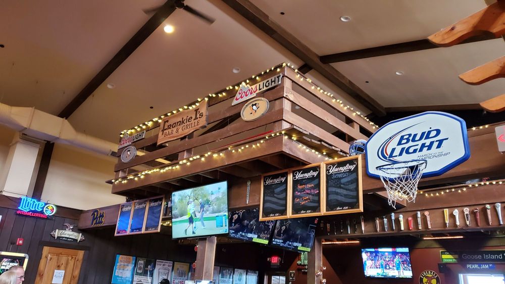 Santello's Scratch Kitchen, Washington | Roadtrippers