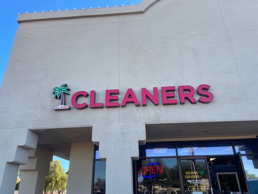 ISLAND DRY CLEANERS - Updated September 2025 - 38 Photos & 111 Reviews ...