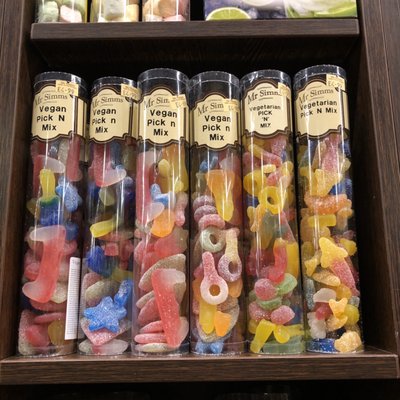 MR SIMM’S OLDE SWEET SHOPPE - Updated April 2025 - Victoria Street ...