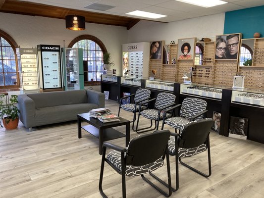 EYE POD OPTOMETRY - Updated December 2025 - 17 Photos - 8016 2nd St ...