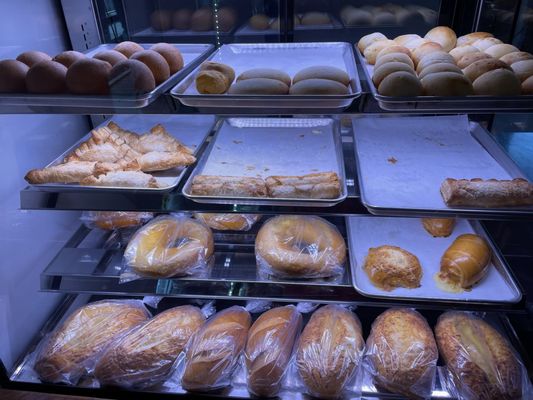 PARVA COLOMBIAN BAKERY & RESTAURANT - Updated July 2024 - 66 Photos ...