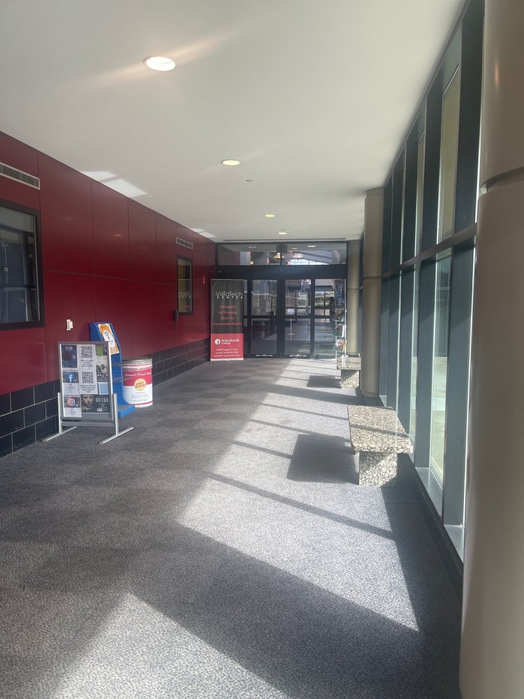 VISTATECH CENTER - Updated December 2025 - 13 Photos - 18600 Haggerty ...