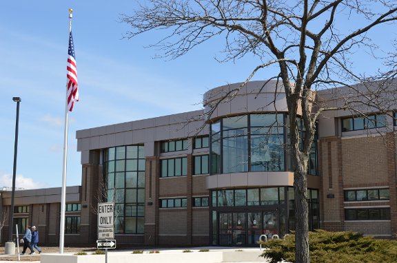 LAKE COUNTY PUBLIC LIBRARY, MERRILLVILLE BRANCH - 1919 W 81st Ave ...