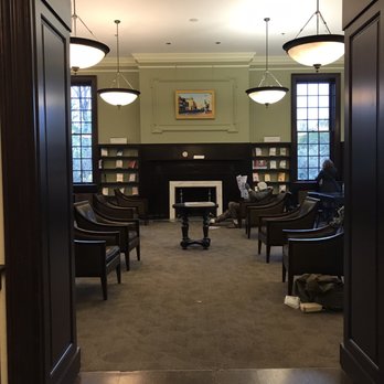 GEORGETOWN PUBLIC LIBRARY - Updated November 2025 - 20 Photos & 27 ...