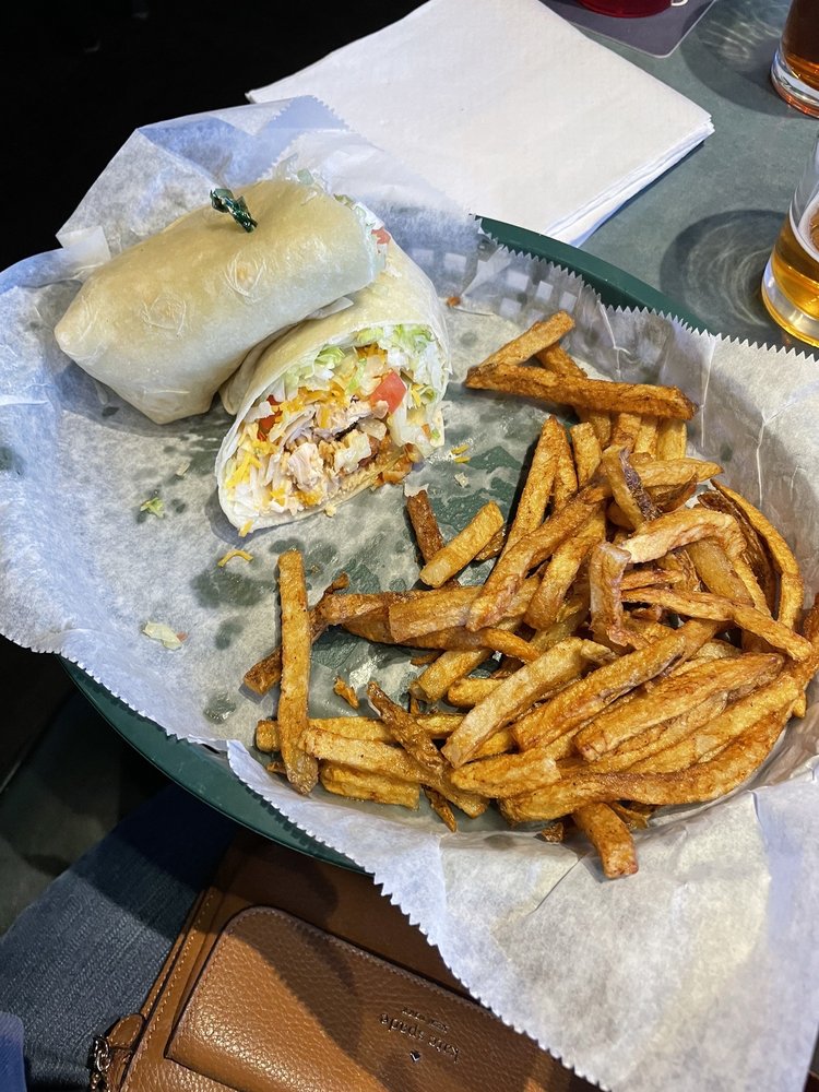 JAMES’ THIRD BASE SPORTS BAR AND GRILL - Updated August 2024 - 35 ...