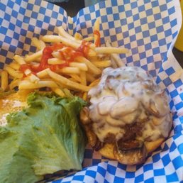 BULLDOG SALOON - Updated June 2025 - 77 Photos & 200 Reviews - 144 ...