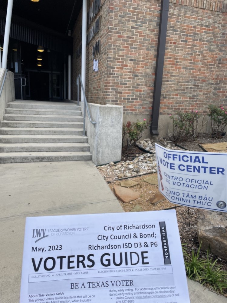 DALLAS PUBLIC LIBRARY - FRETZ PARK BRANCH - Updated January 2026 - 23 ...