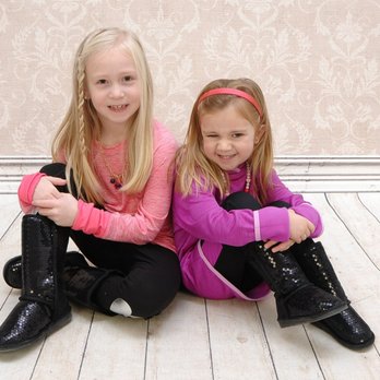 PORTRAIT INNOVATIONS - Updated October 2025 - 13 Photos & 29 Reviews ...