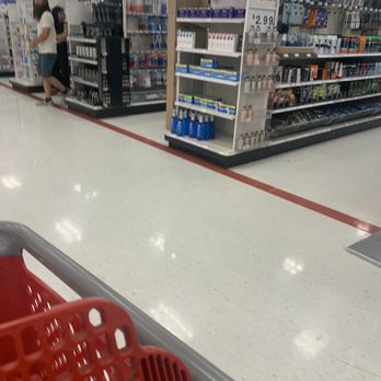 TARGET - Updated July 2025 - 341 Photos & 109 Reviews - 695 W Herndon ...