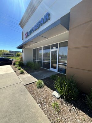 SK AUTO REPAIR - Updated December 2025 - 17 Photos & 143 Reviews - 4381 ...