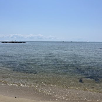 WINDMILL POINT BEACH - Updated December 2025 - 14 Photos - Route 695 ...