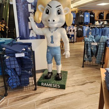 UNC STUDENT STORES - Updated December 2025 - 32 Photos & 33 Reviews ...