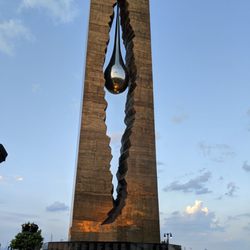 TEAR DROP MEMORIAL - 36 Photos - Landmarks & Historical Buildings - 51 ...