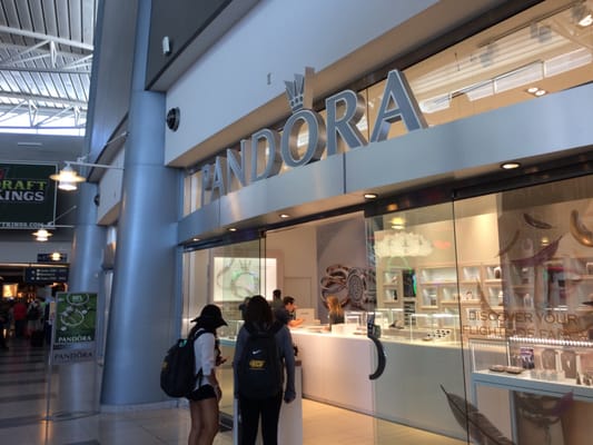 PANDORA JEWELRY - Updated October 2025 - 5757 Wayne Newton Blvd, Las ...