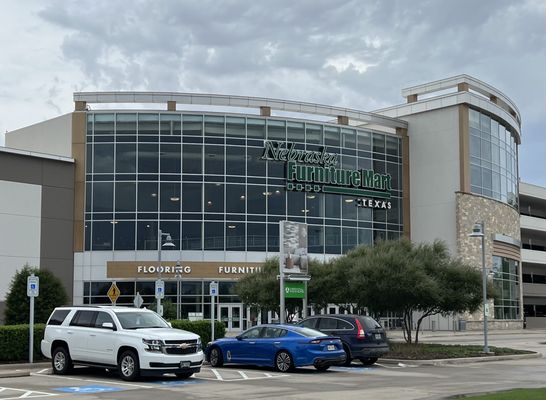 The Colony NEBRASKA FURNITURE MART - DALLAS-FORT WORTH STORE - Updated ...