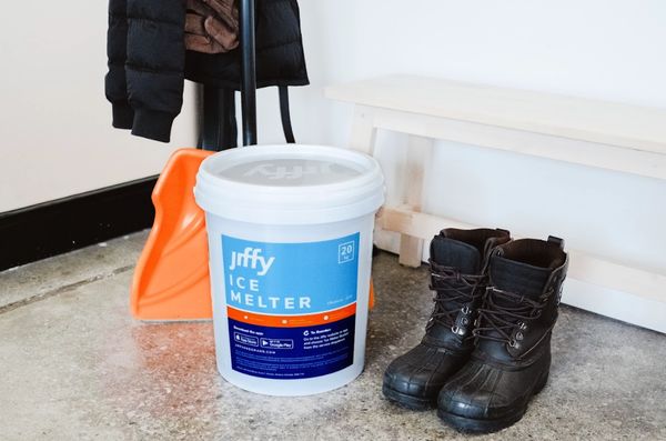 JIFFY ON DEMAND - Updated May 2026 - 26 Photos & 48 Reviews - Toronto ...