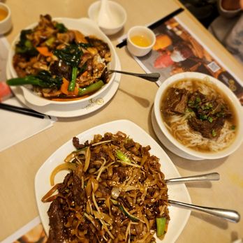 CONGEE QUEEN - Updated December 2025 - 1018 Photos & 266 Reviews - 230 ...