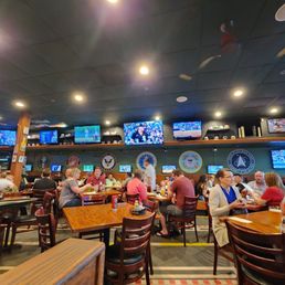 STRIPES PUB & GRILL - Updated July 2025 - 162 Photos & 265 Reviews ...