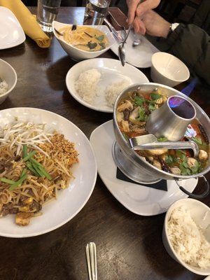 KINDEE THAI RESTAURANT - 166 Photos & 205 Reviews - Thai - 719 S 2nd St ...