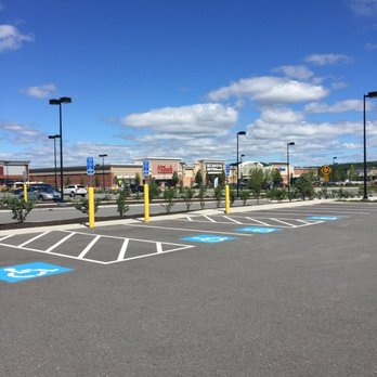 HIGHLAND COMMONS - Updated December 2025 - 20 Photos - 212 Coolidge St ...